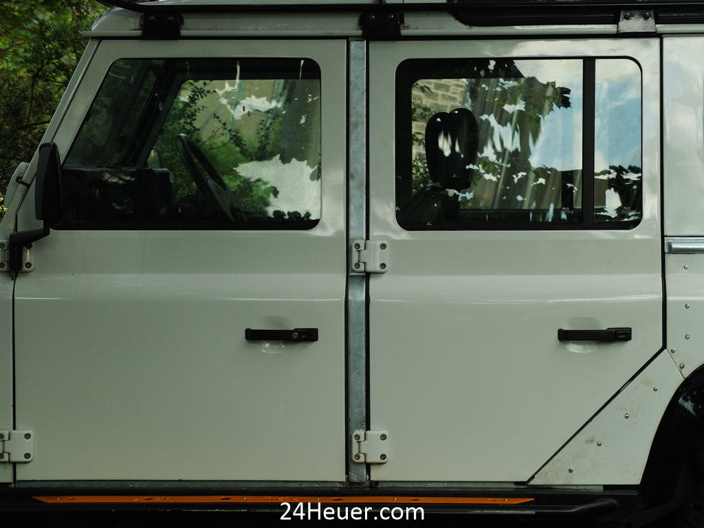 Land Rover Defender 110 – Galvanised Body Cappings and Side Frames ...